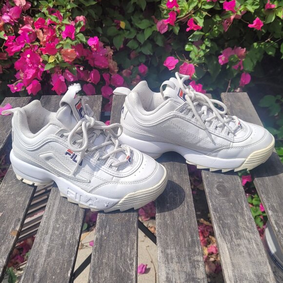 Fila | Shoes | Fila Chunky Sneakers Womens Size 5 | Poshmark